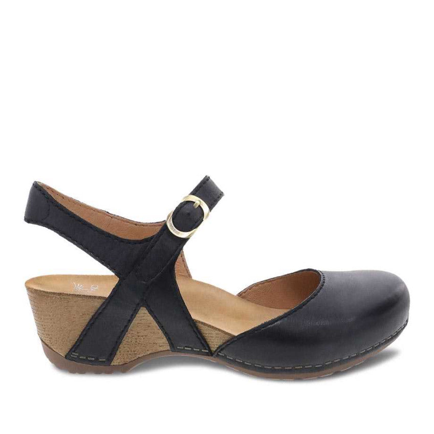 TIFFANI BLACK – Indigo Plum Footwear & Apparel