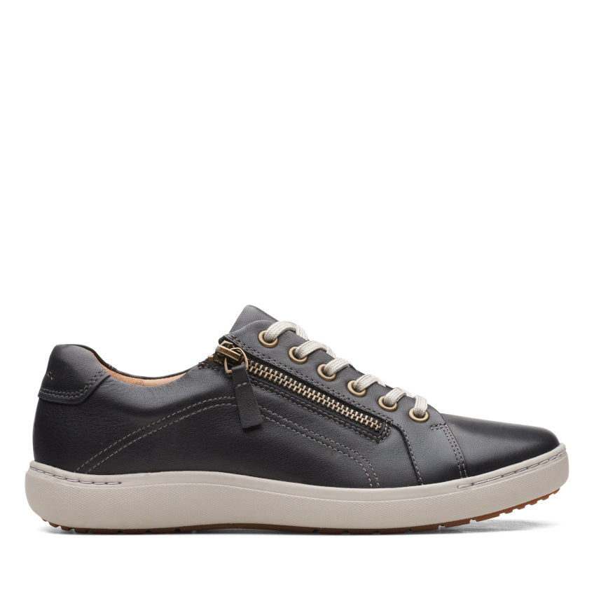 NALLE LACE BLACK – Indigo Plum Footwear & Apparel